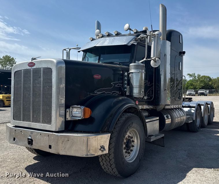 Peterbilt 378 Semi Trucks For Sale | Purple Wave Auction