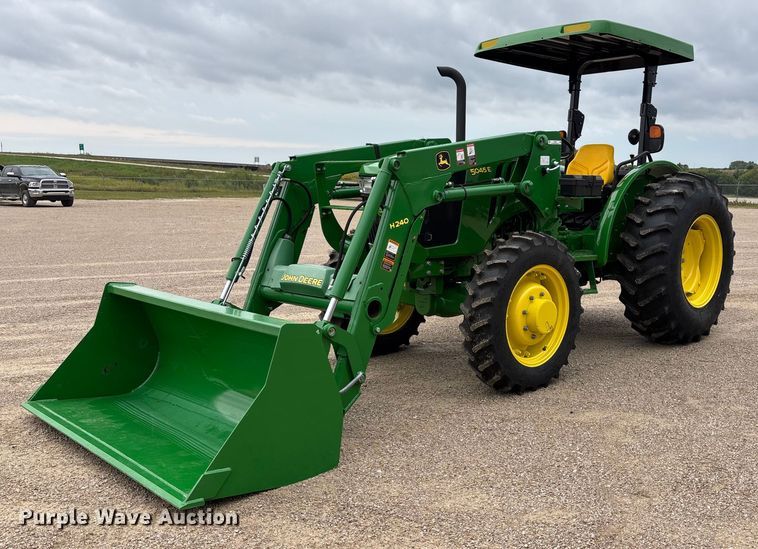 John Deere 4440 Tractor For Sale | Purple Wave Auction